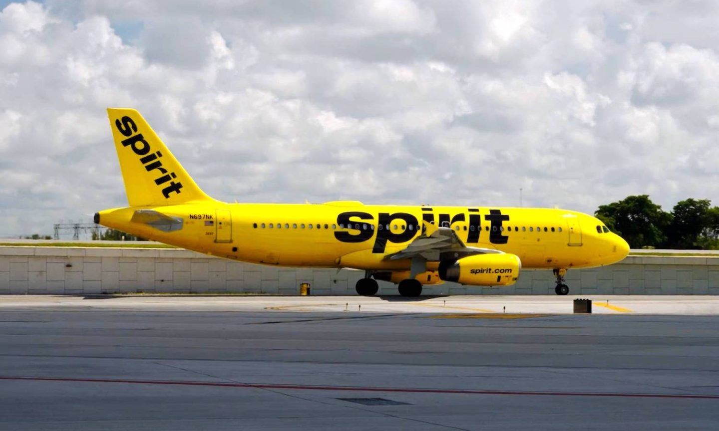 Spirit Airlines Reinstates Change and Cancellation Fees - Global ...