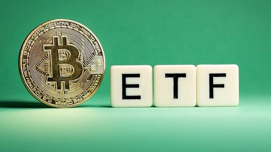Bitcoin Spot ETFs Record $1.33 Billion Outflow In 2026 See-Saw ...